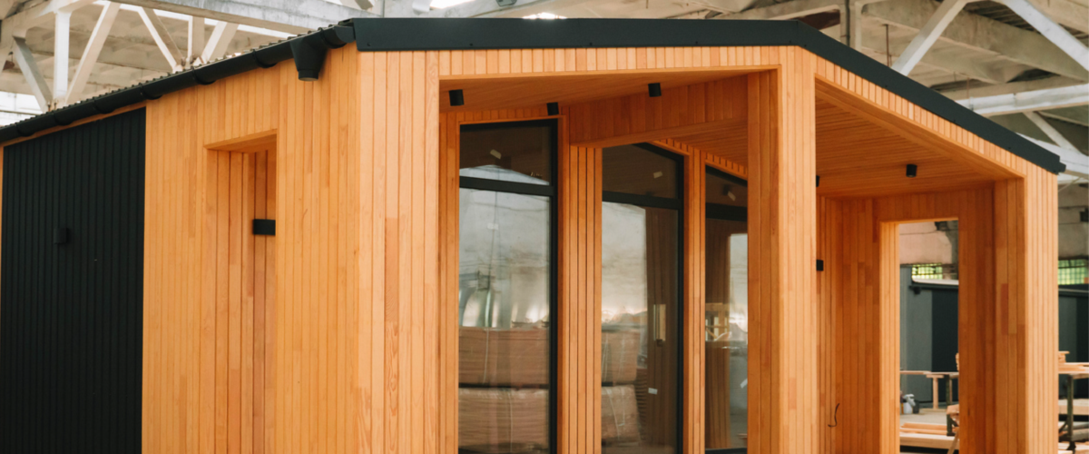 Lightweight and Flexible Materials for Mobile and Prefab Structures